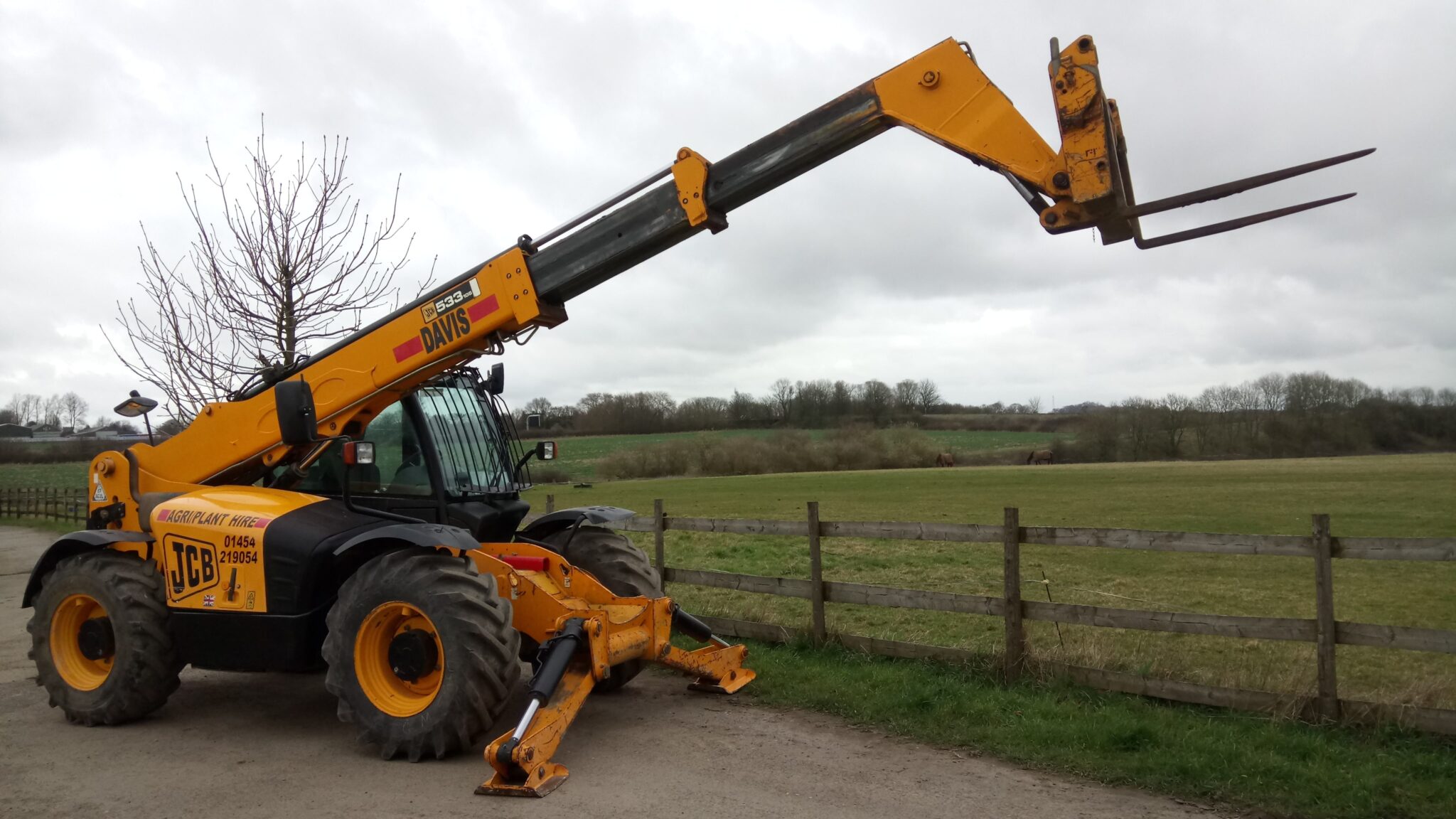 Telehandlers and Access - 6 - JCB 533-105 10.5M Reach Telehandler | DAP ...
